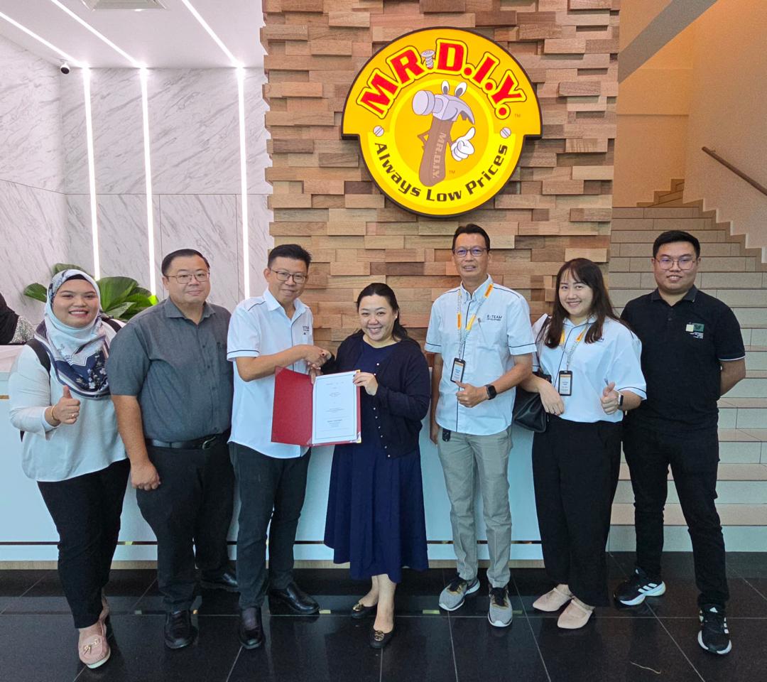 Signing with MR DIY - ETEAM Management Sdn Bhd
